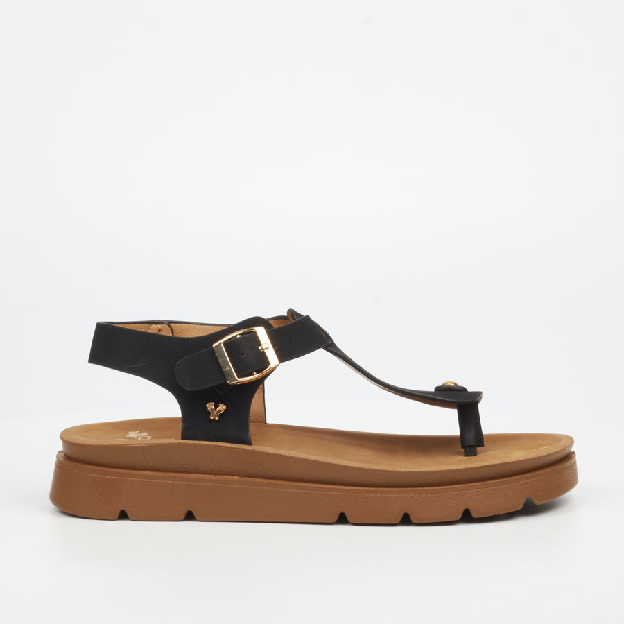 Shoes – A'MI Collectif